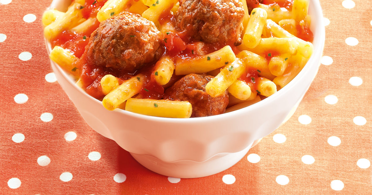 Macaroni sauce tomate, et boulettes au boeuf | Marie